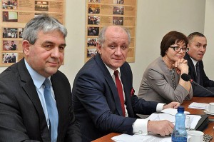 Odszedł Roman Pacholczyk – były wicestarosta ostrowski - OSTROW24.tv ...