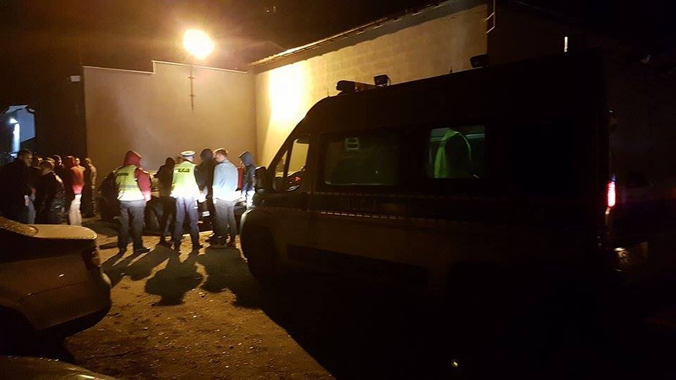 Pijana nastolatka uszkodziła 3 samochody pod dyskoteką - OSTROW24.tv - Ostrów Wielkopolski