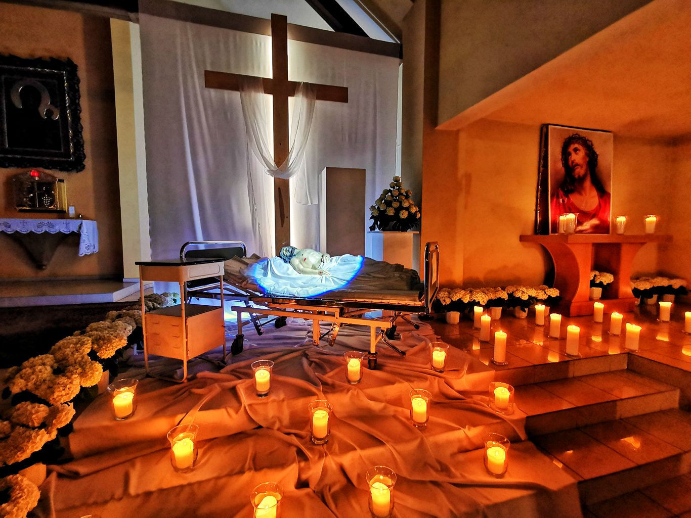 Oryginalny Grób Pański - Chrystus na szpitalnym łóżku - OSTROW24.tv ...